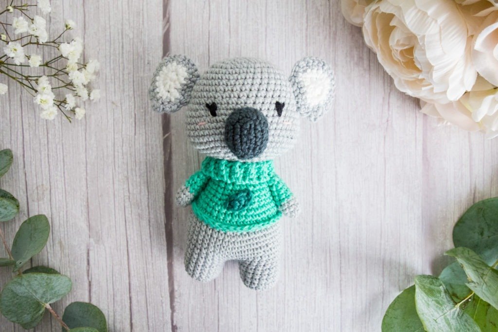 Kit Crochet- La Poupée Koala "Mr Igor" - Brin de Coton